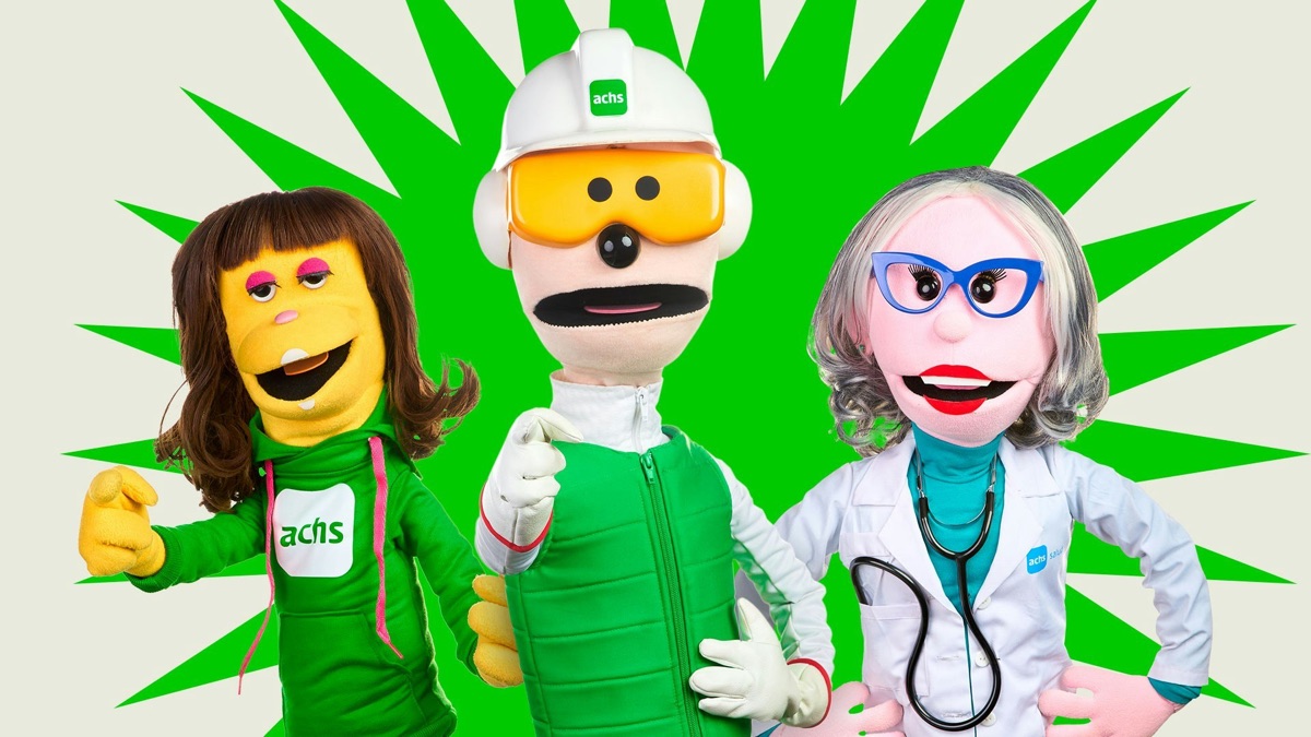 Fiestas patrias, cruzar la calle y cuchillos - Segurito (temporada 1 ...