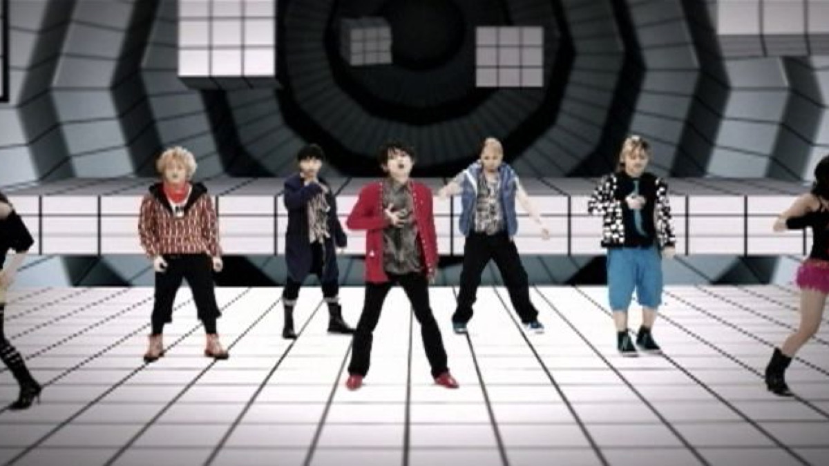 ‎Dream After Dream 〜夢から醒めた夢〜 — videoclipe de AAA — Apple Music