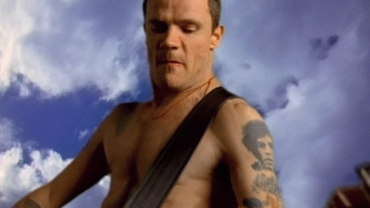 ‎Californication - Music Video by Red Hot Chili Peppers - Apple Music