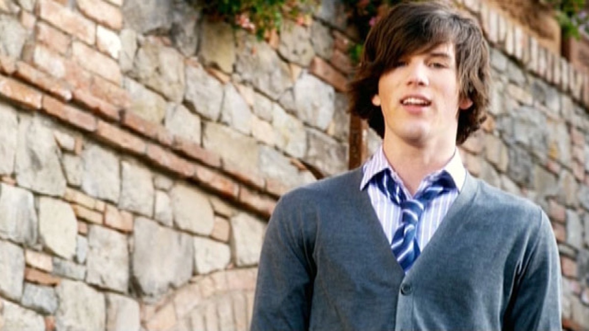 ‎A Different Side Of Me (Closed-Captioned) - Music Video by Allstar ...