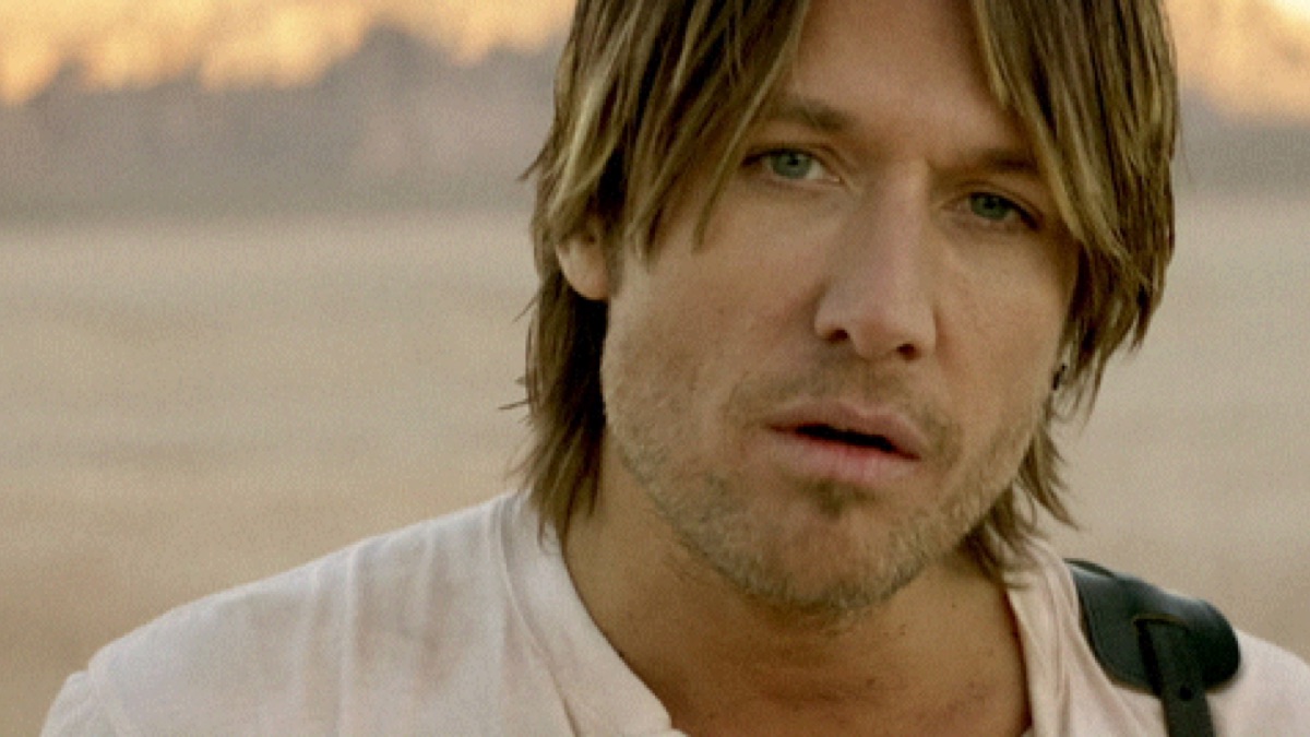 ‎For You - Music Video by Keith Urban - Apple Music