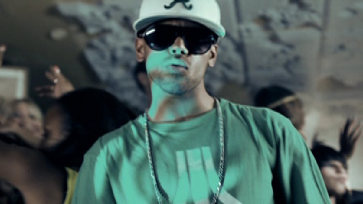 ‎Old Skool - Music Video by Kosha - Apple Music