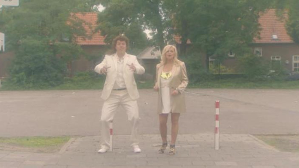 ‎Hoeren Neuken Nooit Meer Werken by New Kids on Apple Music