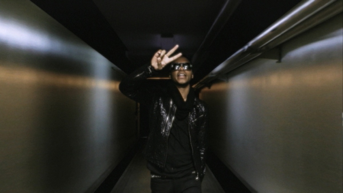 ‎The Show Goes On - Music Video by Lupe Fiasco - Apple Music