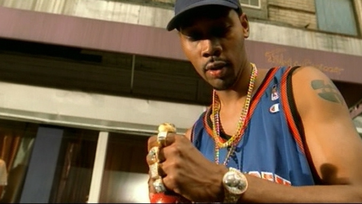 ‎La Rhumba (Director's Cut) - Music Video by Bobby Digital, Beretta 9 ...