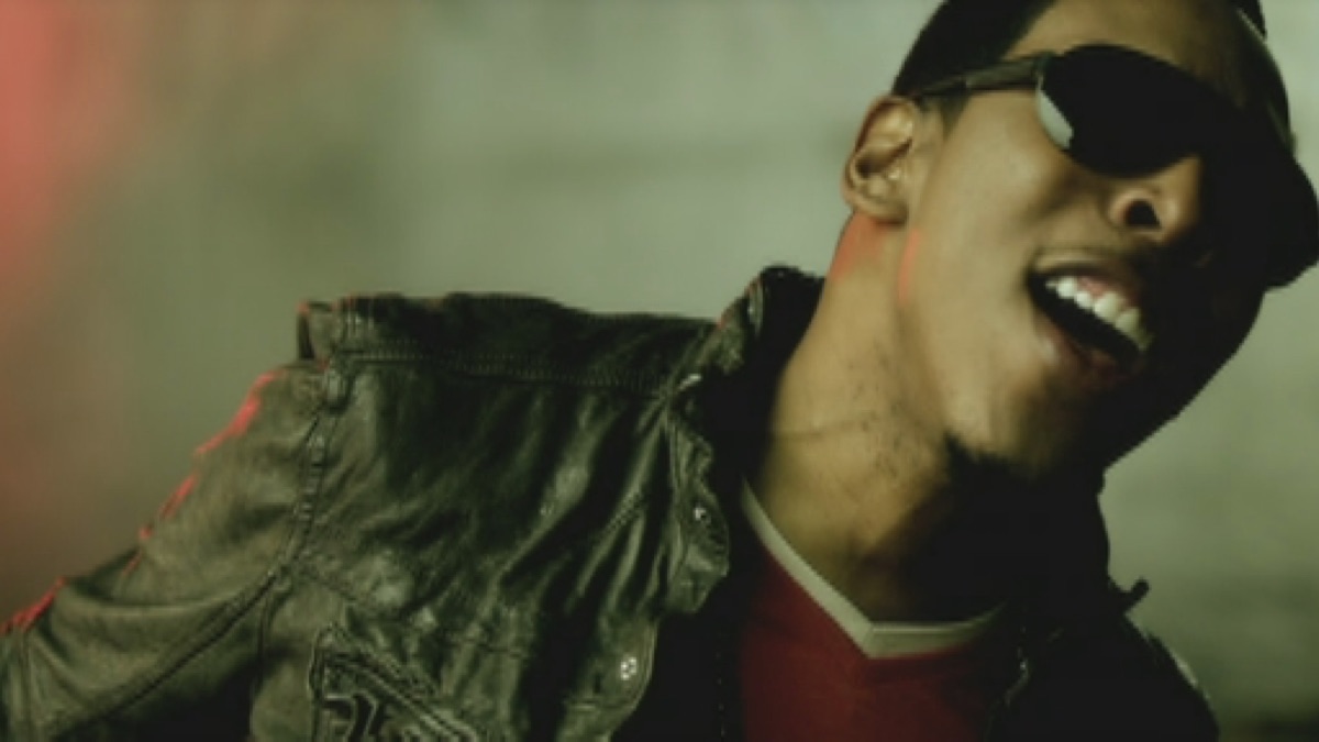 ‎Well Done - Music Video by Deitrick Haddon - Apple Music