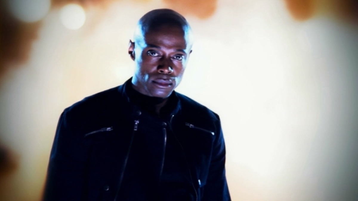 ‎Why Would You Stay - Music Video by Kem - Apple Music