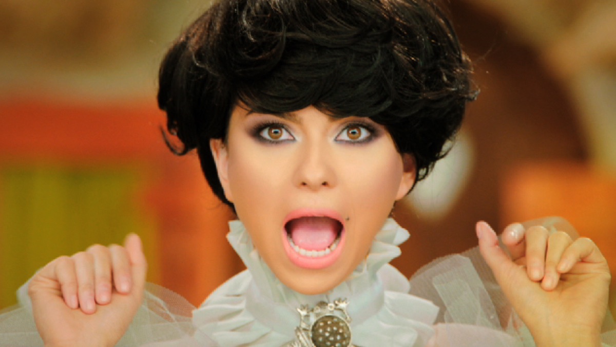 ‎Wow - Music Video by Inna - Apple Music