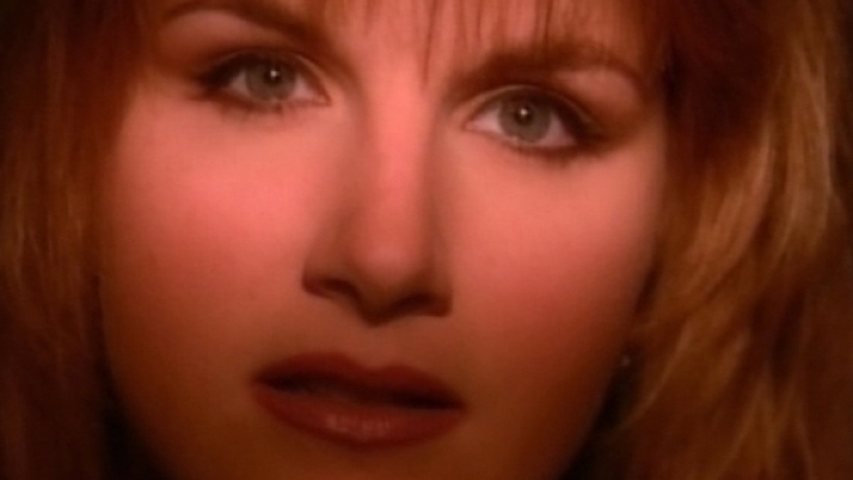 ‎It Wasn't His Child - Music Video by Trisha Yearwood - Apple Music