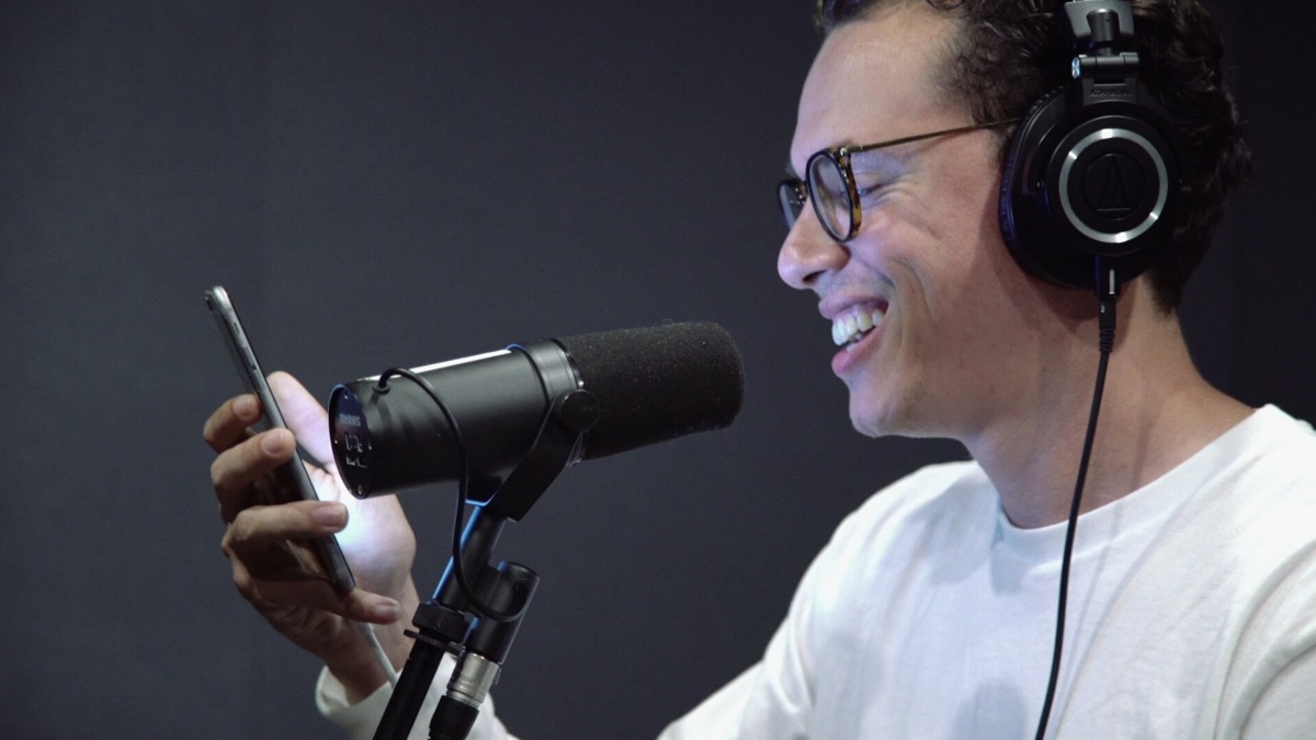 ‎Everybody Documentary - Music Video by Logic - Apple Music