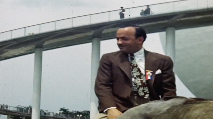 Secret Origin: The Story of DC Comics - Apple TV