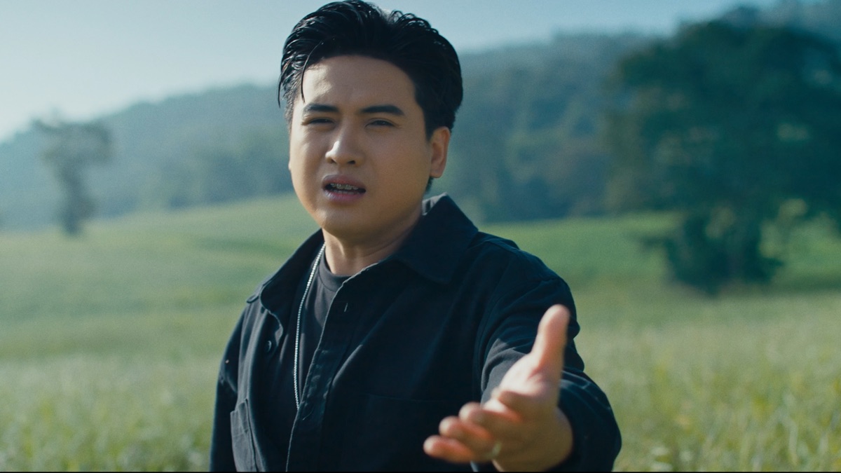 ‎โคตรคิดฮอดเลย - Music Video by BENZ MUENG LOEI - Apple Music