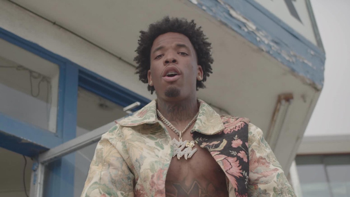 ‎Shit Talker Flow - Music Video by Ambjaay - Apple Music