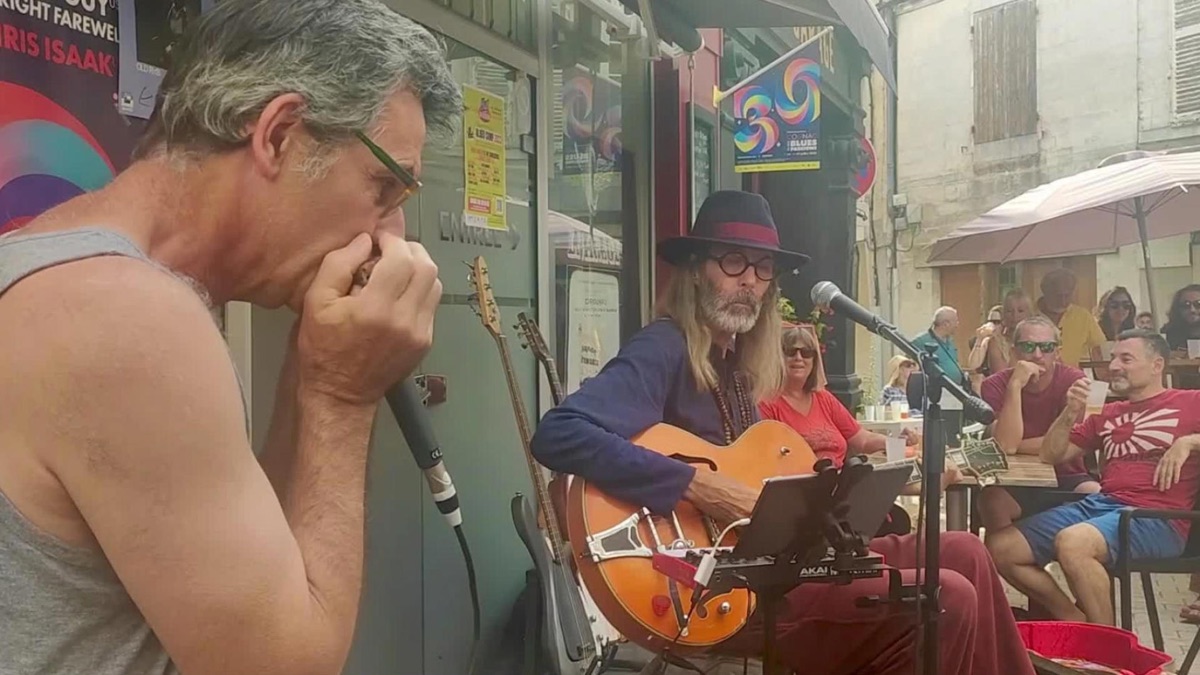 ‎Just a Shell (feat. Roland Haulin) [Live at Cognac Blues Passions 2023 ...