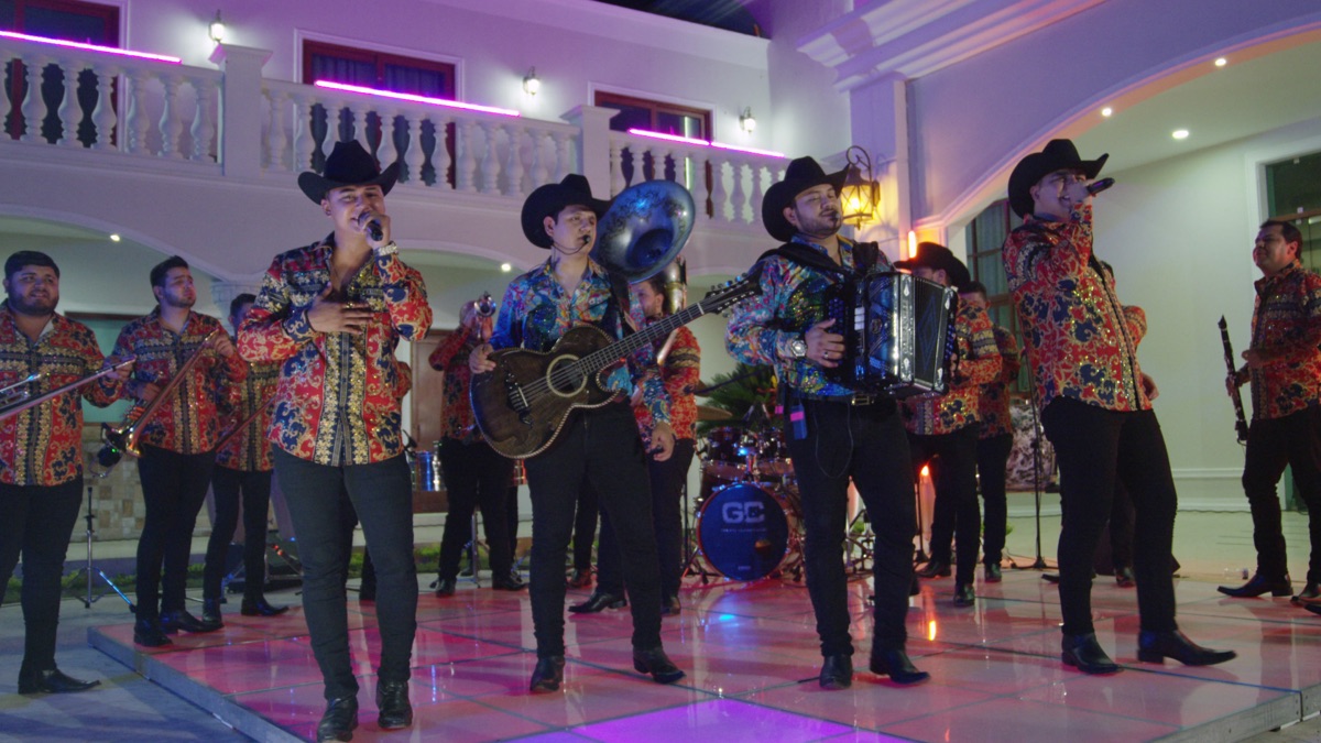 ‎La Sopa De Tu Propio Chocolate (En Vivo) - Music Video by Banda Rancho ...