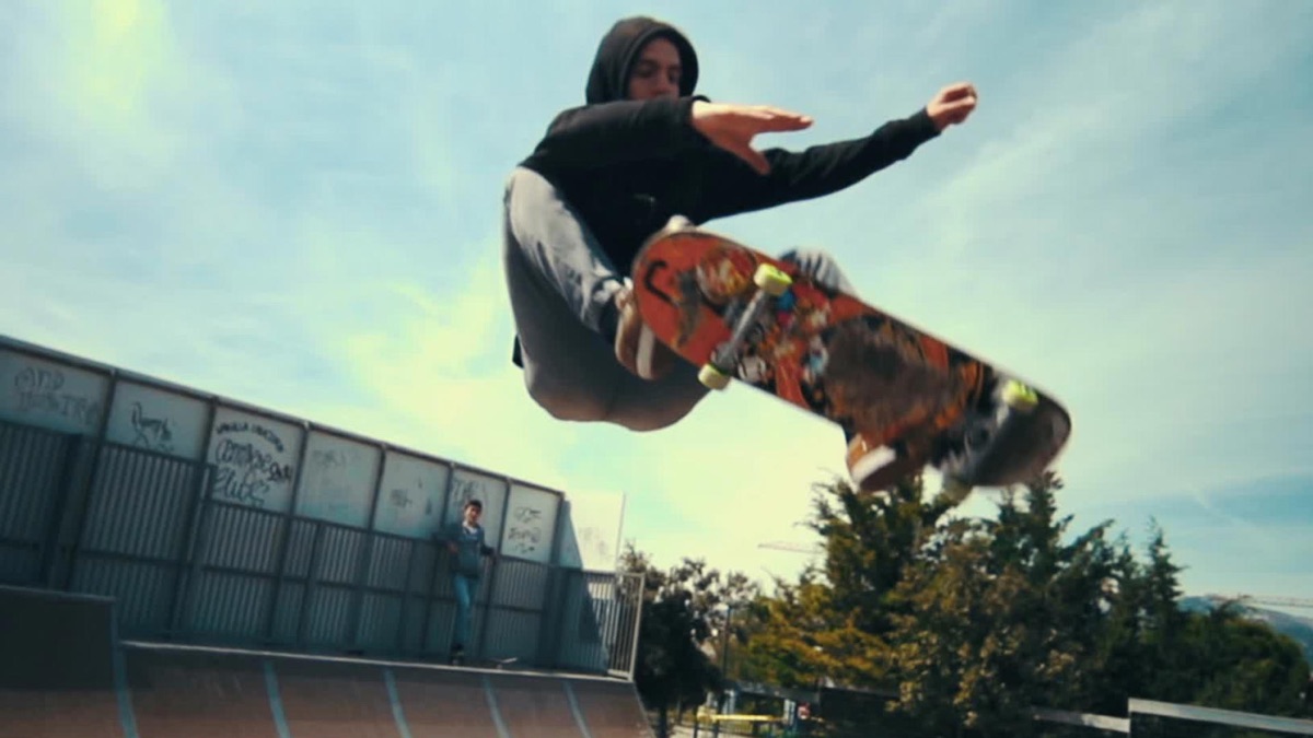 ‎Castaway - Music Video by Wágner - Apple Music