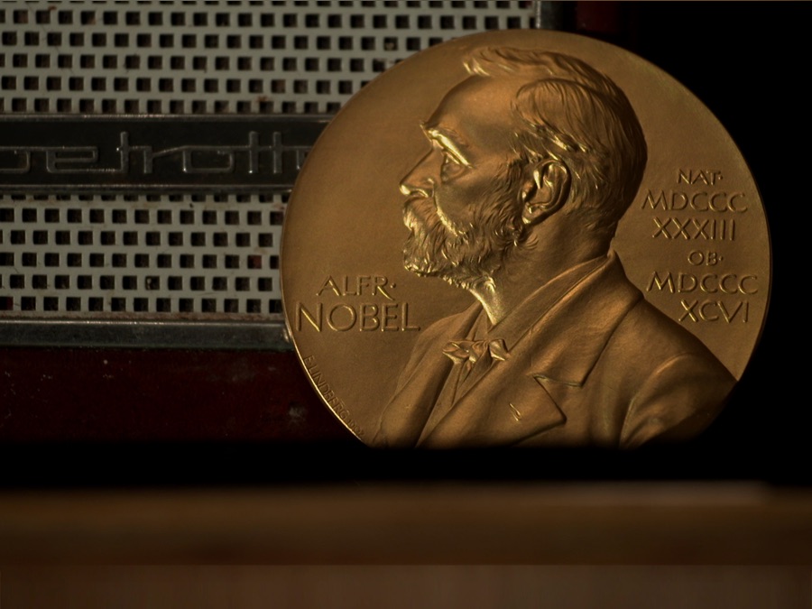 Salam: The First ****** Nobel Laureate - Apple TV (AG)