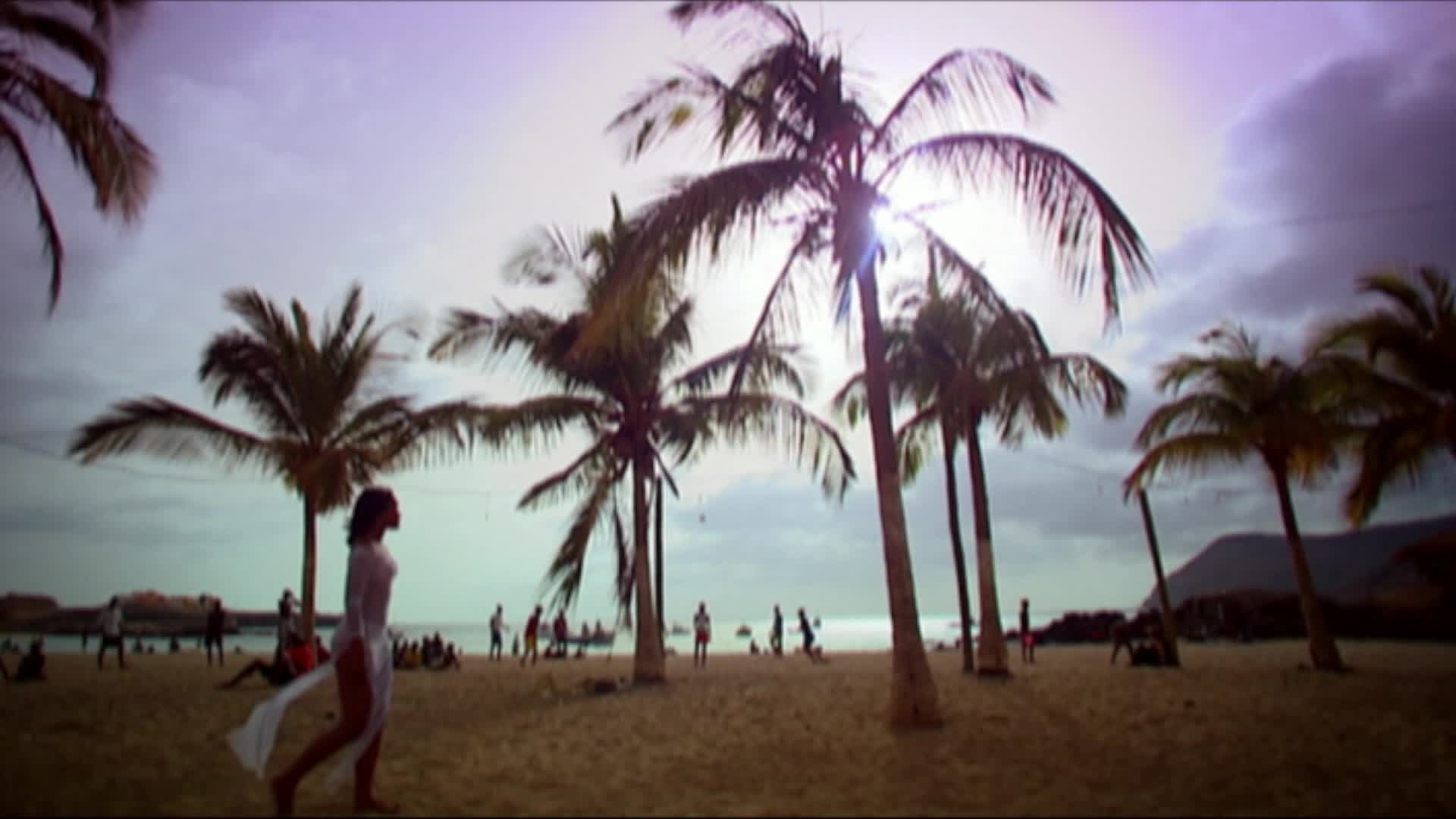 Cada Momento - Music Video by Suzanna Lubrano - Shazam