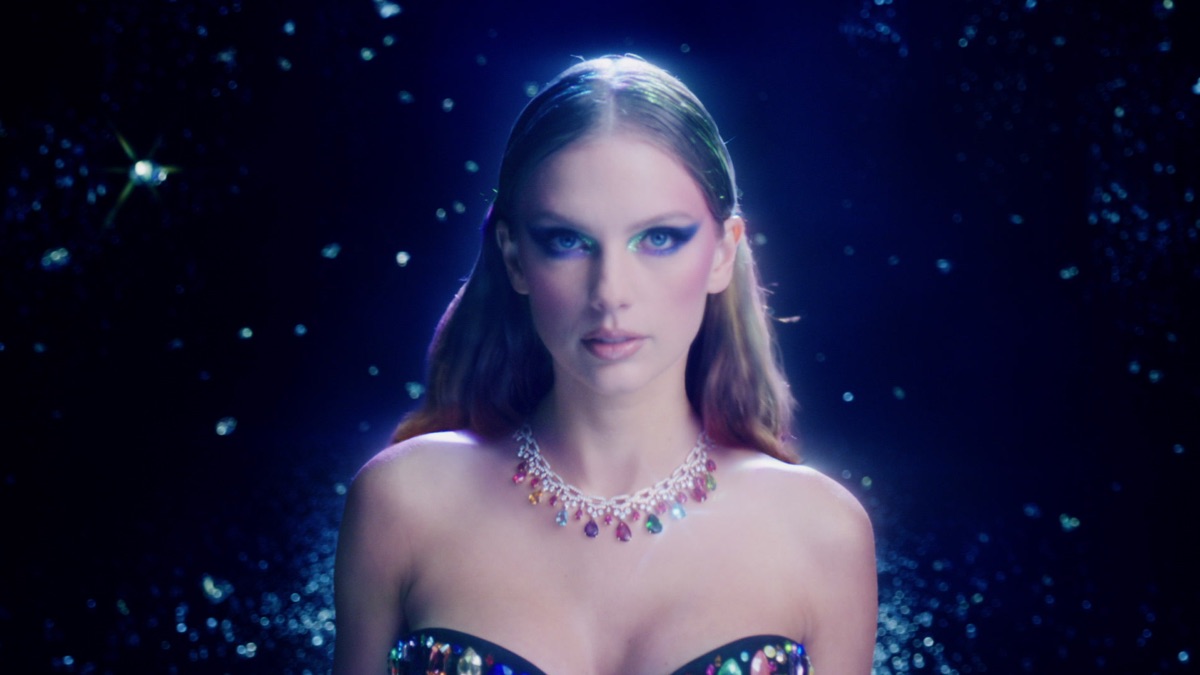 Apple Music 上Taylor Swift的歌曲《Bejeweled》 Apple Music 上Taylor Swift的歌曲《Bejeweled》