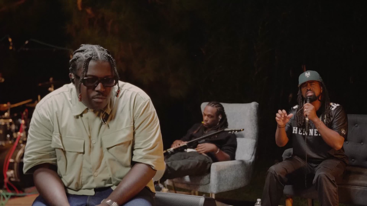 ‎Apt 706 (feat. Eric Penn) [Live From The Sunroom] - Music Video by ...