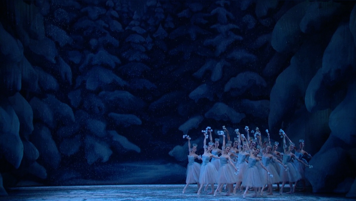 George Balanchine´s the Nutcracker - Official Trailer - Apple TV
