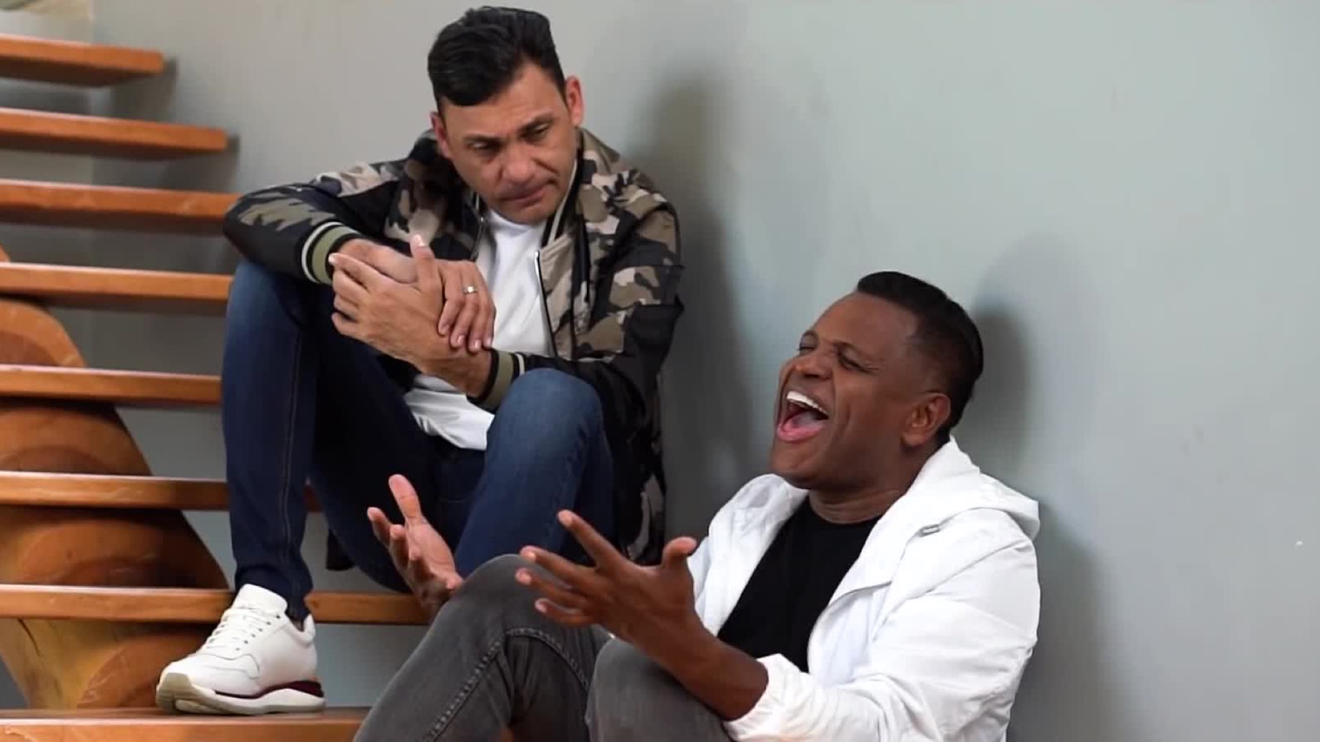 Déjala Ir (feat. Jorge Celedón) - Music Video by Jean Carlos Centeno ...