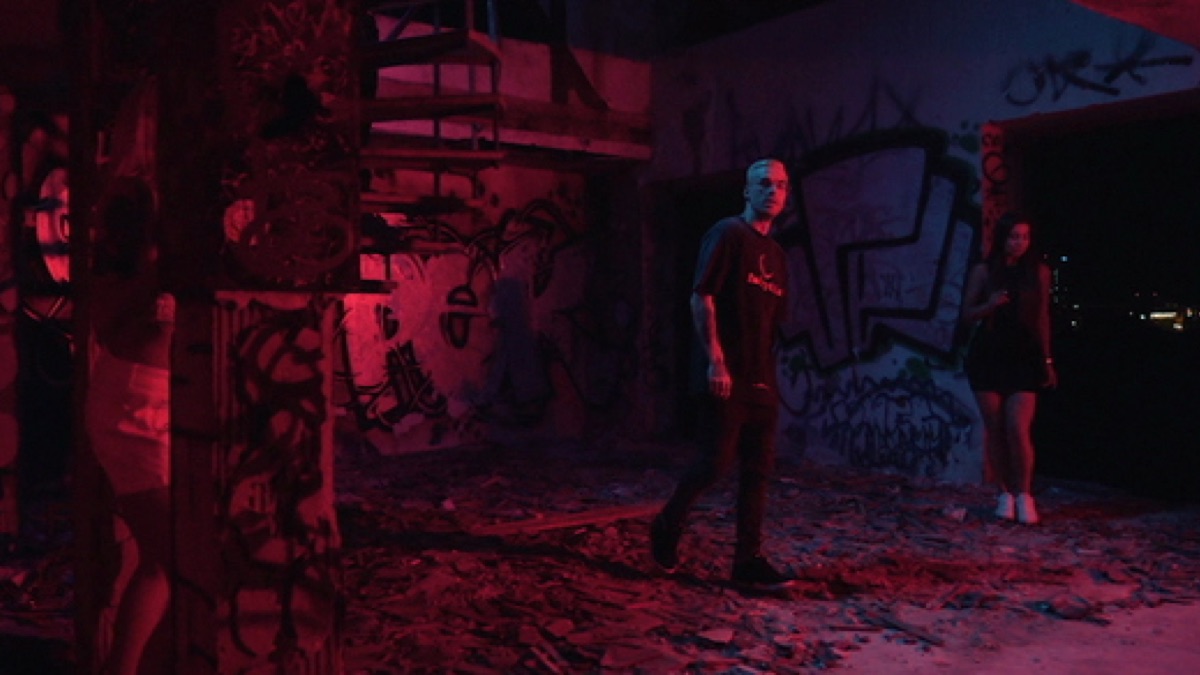 ‎Funeral - Music Video by Neny - Apple Music