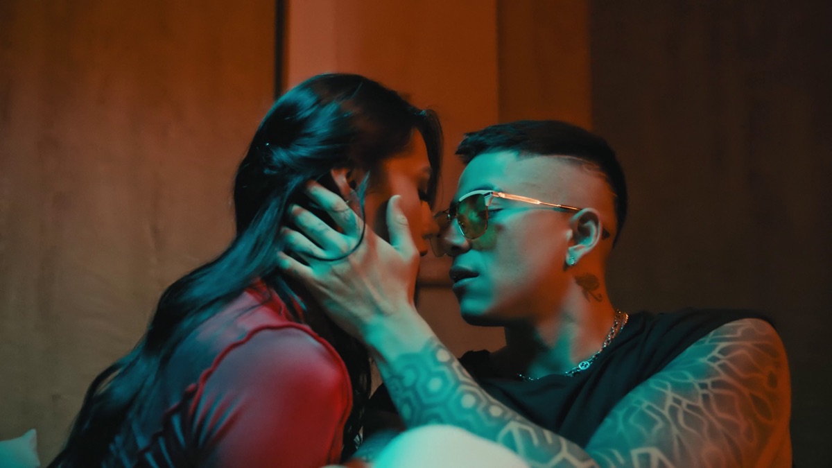 Fuego - Music Video by Andy Rivera - Apple Music Fuego - Music Video by Andy Rivera - Apple Music