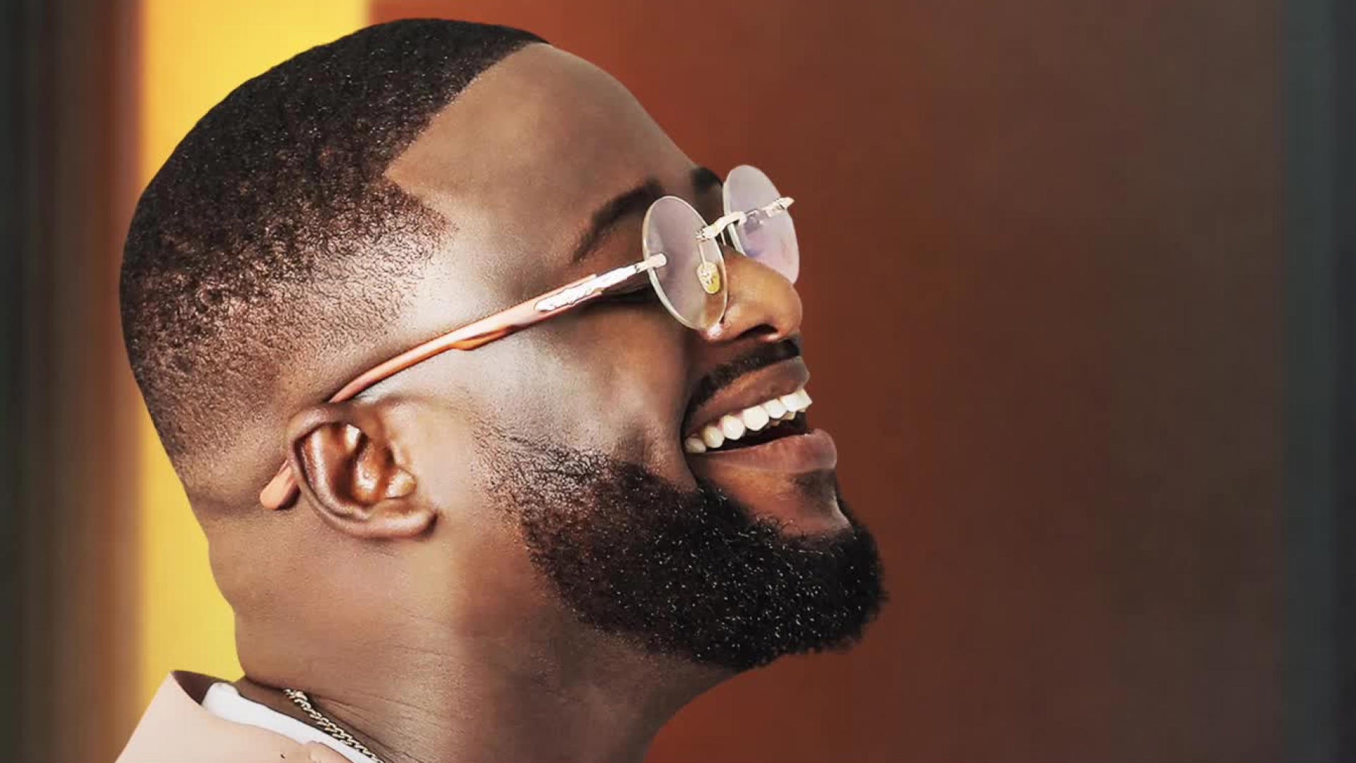 J ai confiance - Music Video by Fiston Mbuyi - Shazam