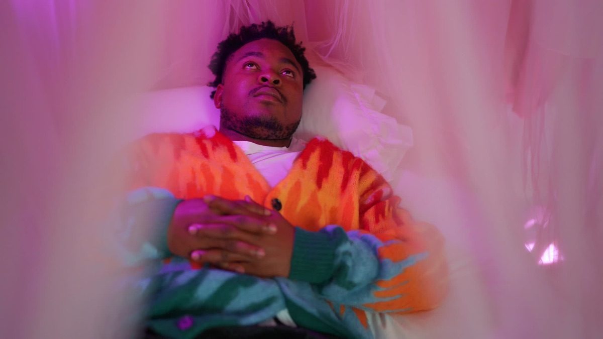 ‎Habibi - Mr Jokiaのミュージックビデオ - Apple Music