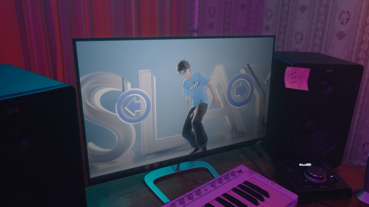 ‎SLAY! - Music Video by Eternxlkz - Apple Music
