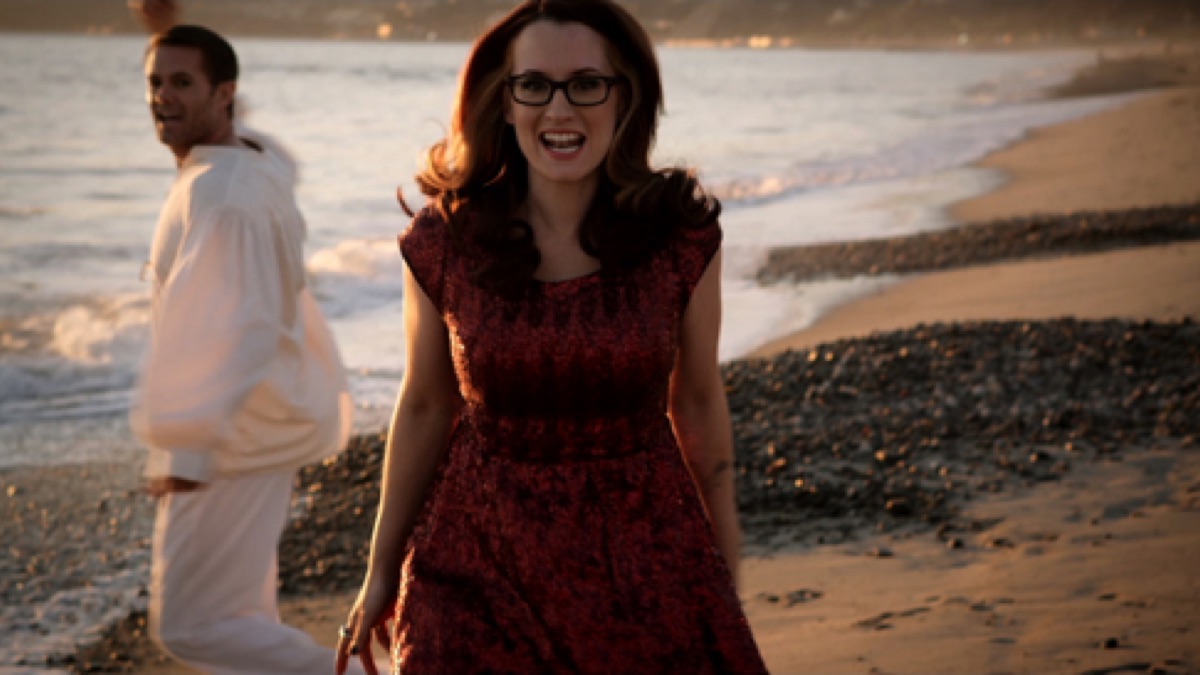 ‎Ingrid Michaelson - Time Machine - Music Video by Ingrid Michaelson ...