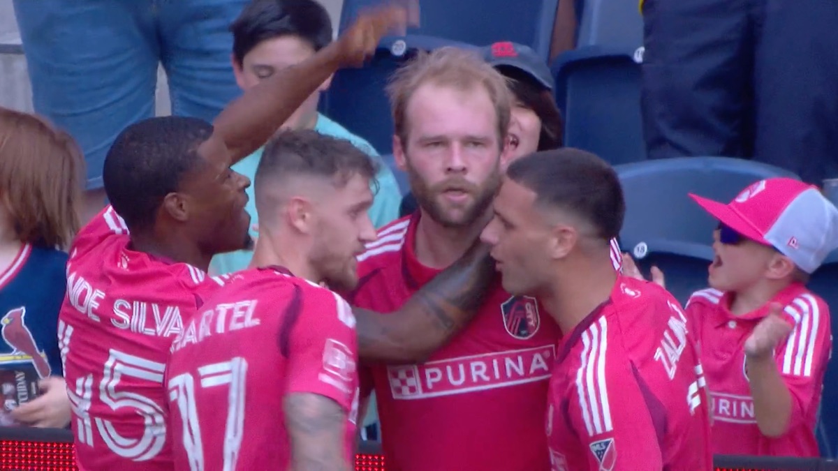 ‎Goal: J. Klauss vs. SJ, 45+2' – Watch MLS Highlights