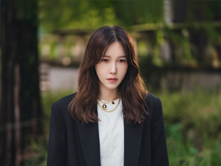 Pandora: Beneath the Paradise - Apple TV