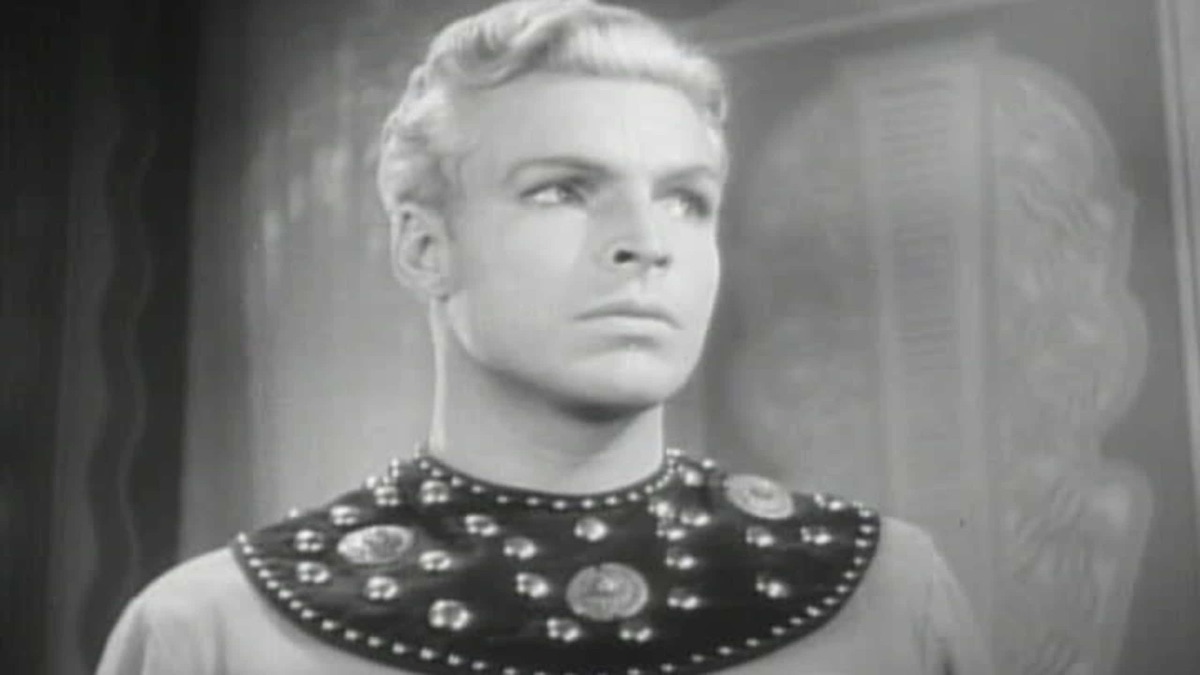Flash Gordon: Deadly Ray from Mars - Apple TV (GW)