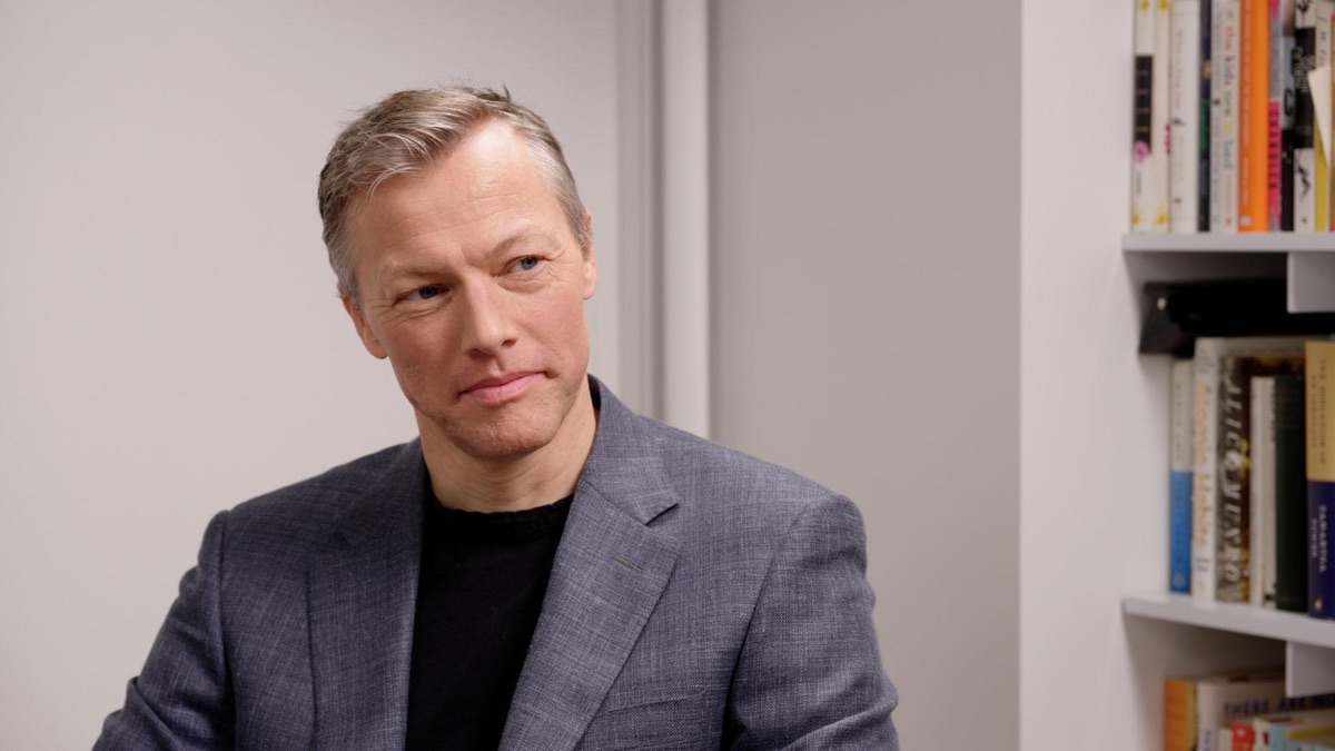 Matthew Desmond - Tell Me More With Kelly Corrigan (Season 6, Episode 3 ...