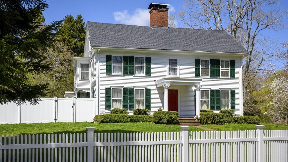 One Built in 1666 - Houses With History (Season 1, Episode 4) - Apple TV