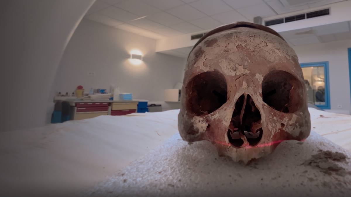 Lost Tombs of Notre Dame - Apple TV