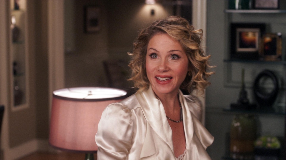 The Dog - Samantha Who? (Season 2, Episode 11) - Apple TV