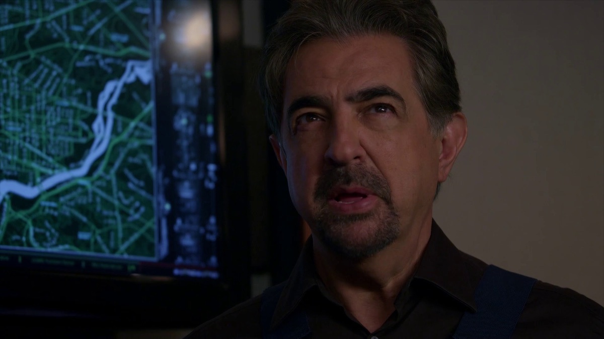 ‎Run - Criminal Minds (Series 7, Episode 24) - Apple TV (EG)
