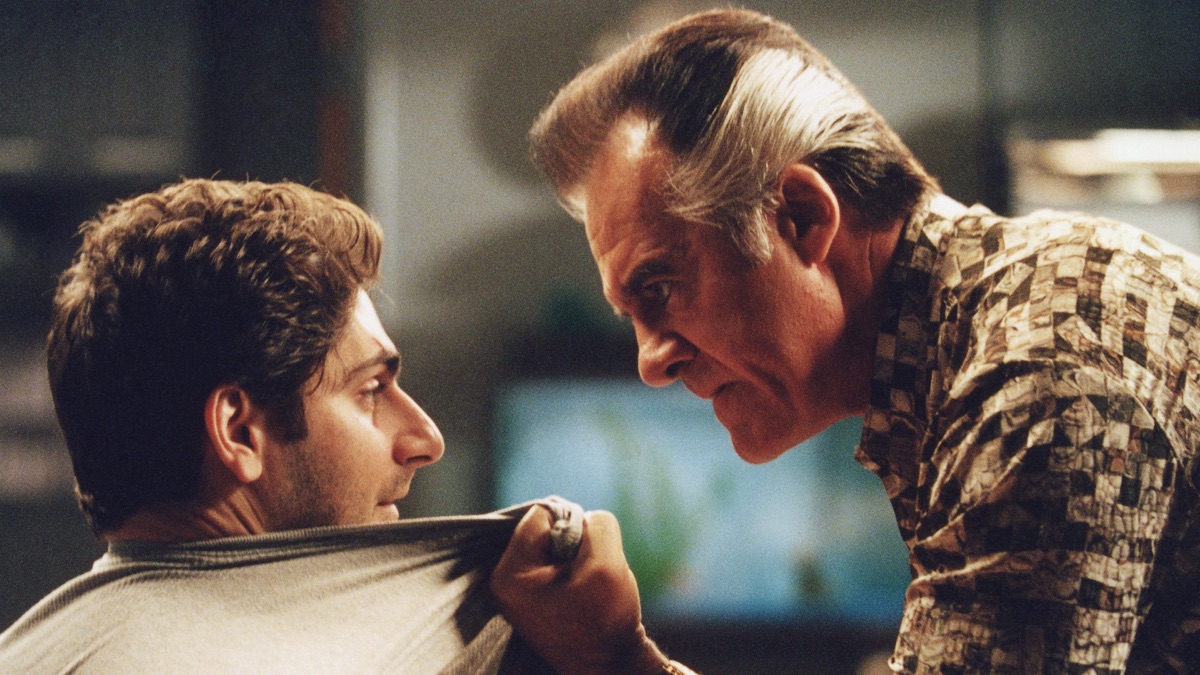 ‎The Strong, Silent Type - The Sopranos (Series 4, Episode 10) - Apple ...