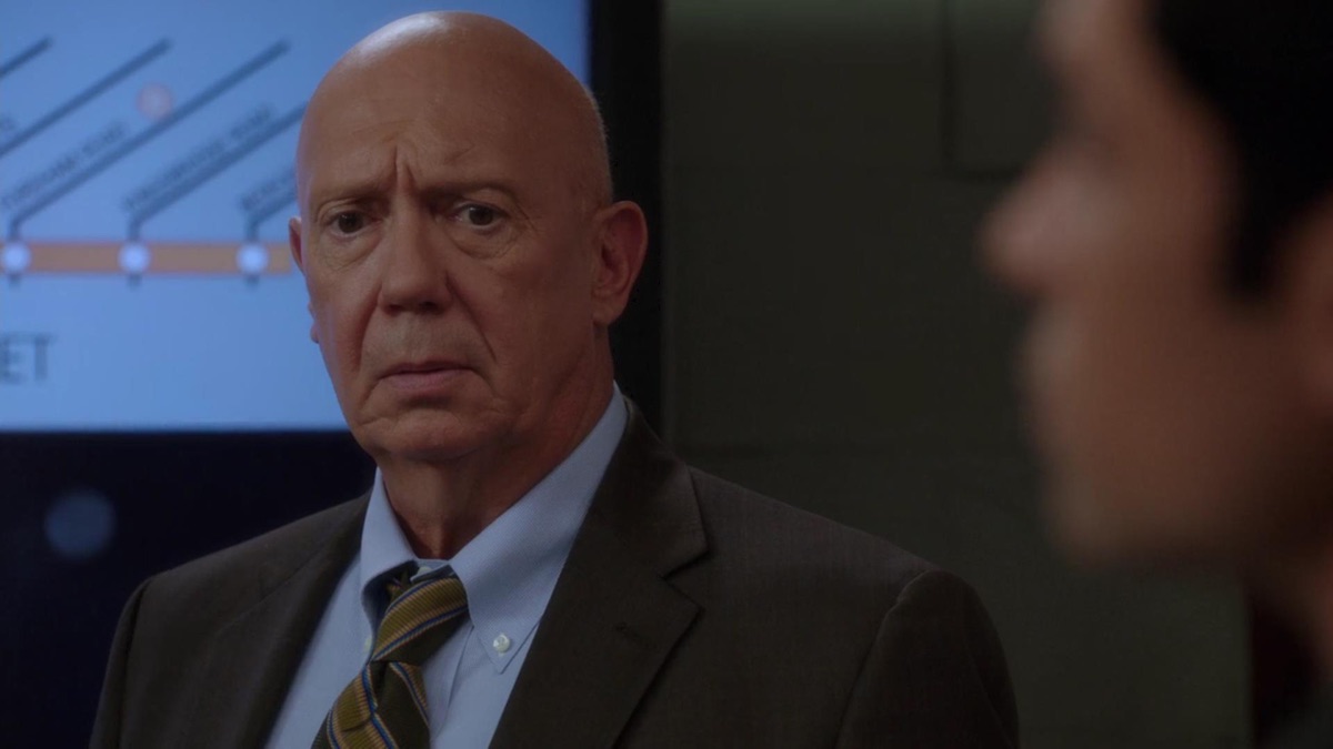 ‎Manhattan Vigil - Law & Order: Special Victims Unit (Series 14 ...