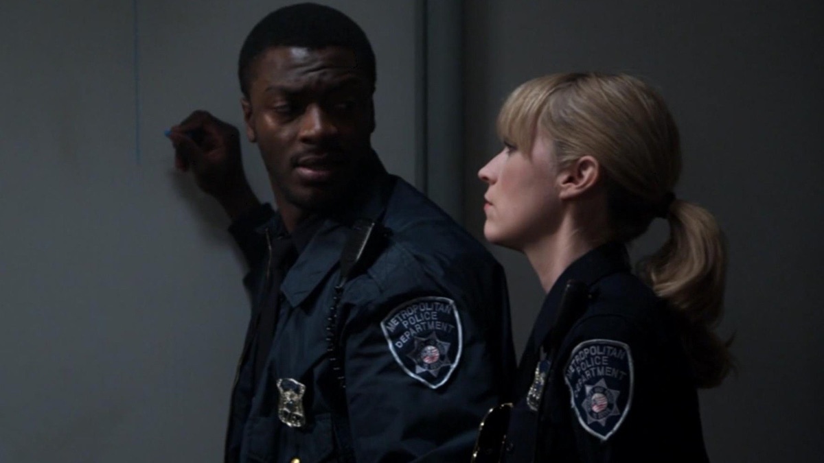 The Two Live Crew Job - Leverage (Season 2, Episode 7) - Apple TV