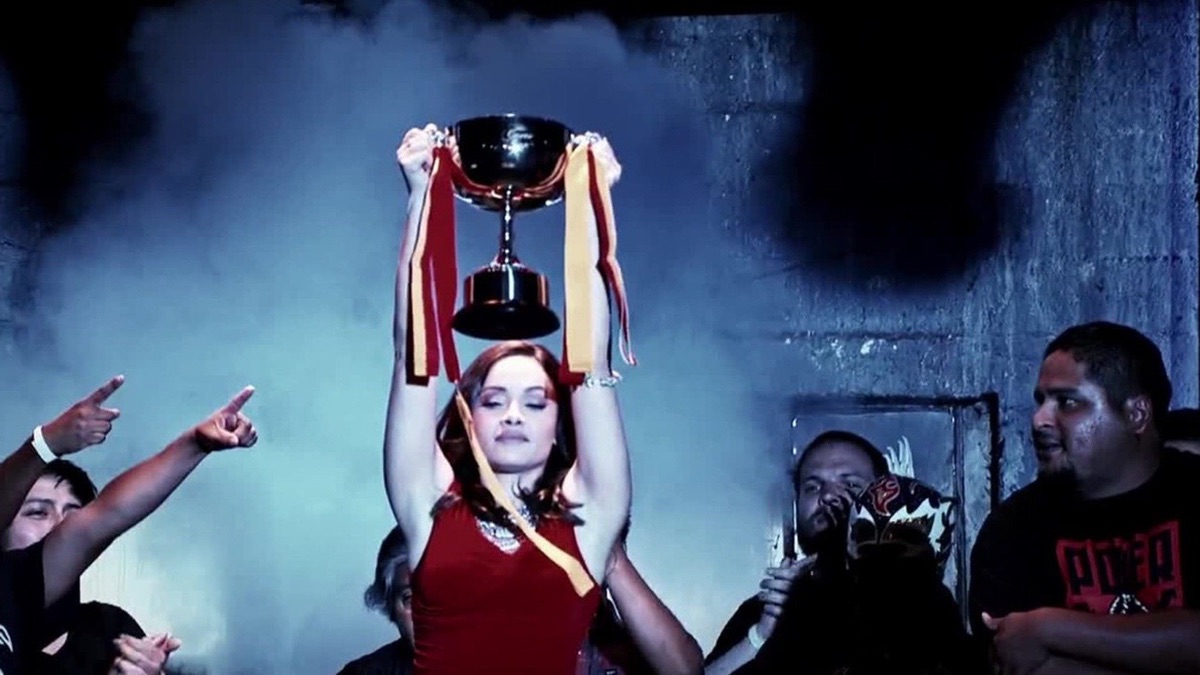 The Hunger Inside - Lucha Underground (Season 3, Episode 29) - Apple TV