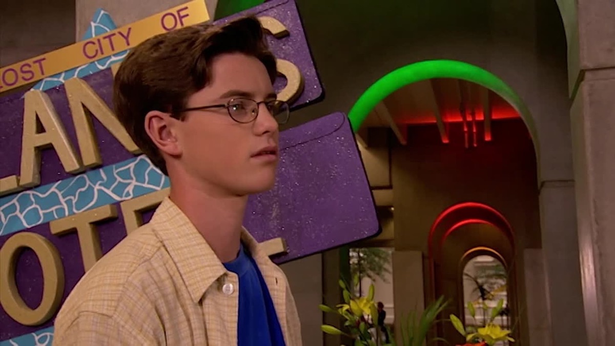 20 - Atlantis High (Season 1, Episode 20) - Apple TV