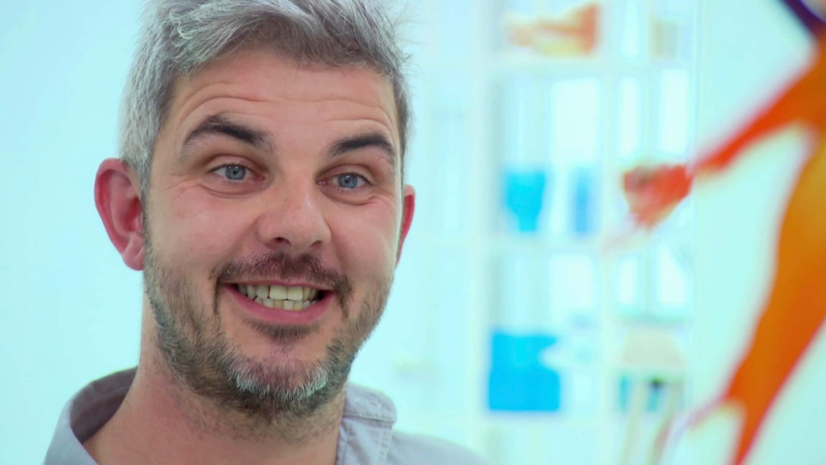 Episode 3 - Embarrassing Bodies (Season 7, Episode 3) - Apple TV