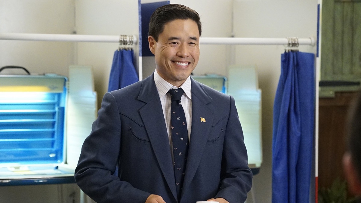 Citizen Jessica - Fresh Off the Boat (Season 3, Episode 4) - Apple TV