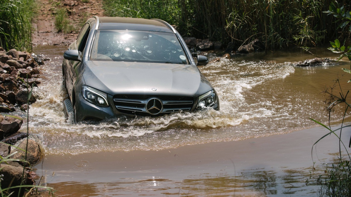 Episode 2 - Top Gear (Series 23, Episode 2) - Apple TV (SA)