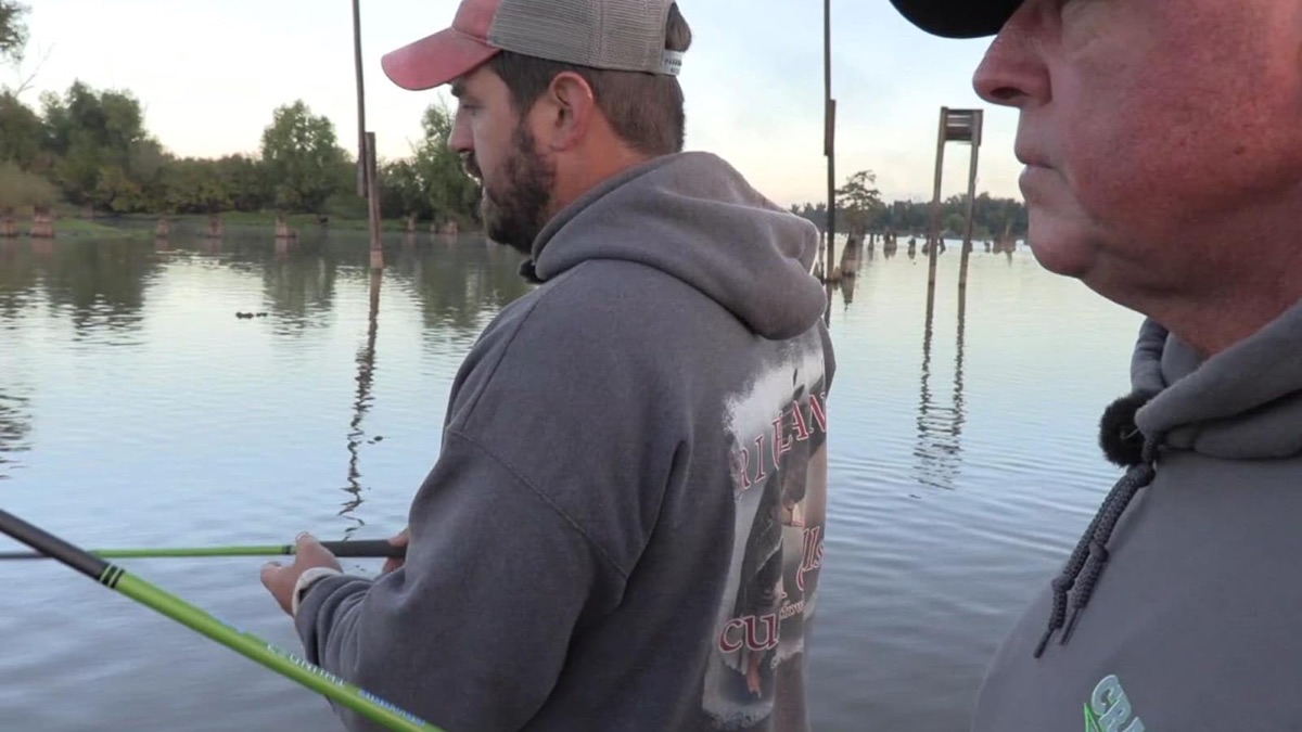 Tip 05 - JUST CAUGHT: Crappie Machine - Tips & Tactics (Season 1 ...