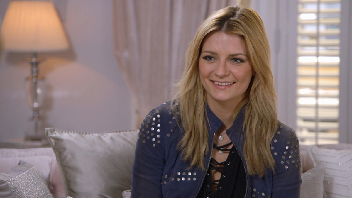 Ryan Lochte, Tabatha Coffey, Becky G, Mischa Barton - Hollywood Medium ...